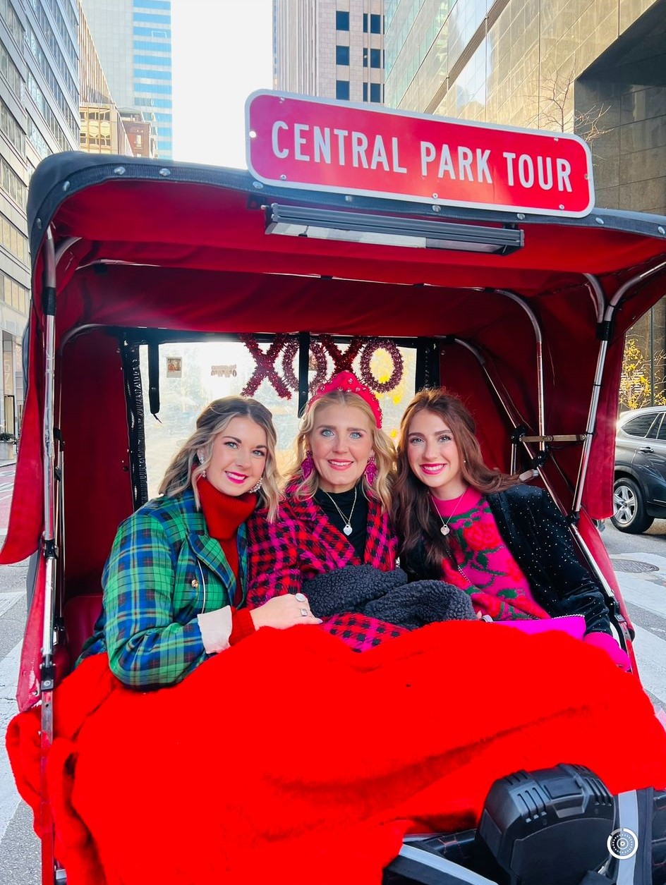 The Original Gossip Girl Tour in NYC | Hold Court at the Met Steps