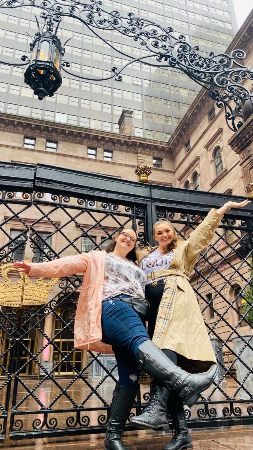 The Original Gossip Girl Tour in NYC | Hold Court at the Met Steps